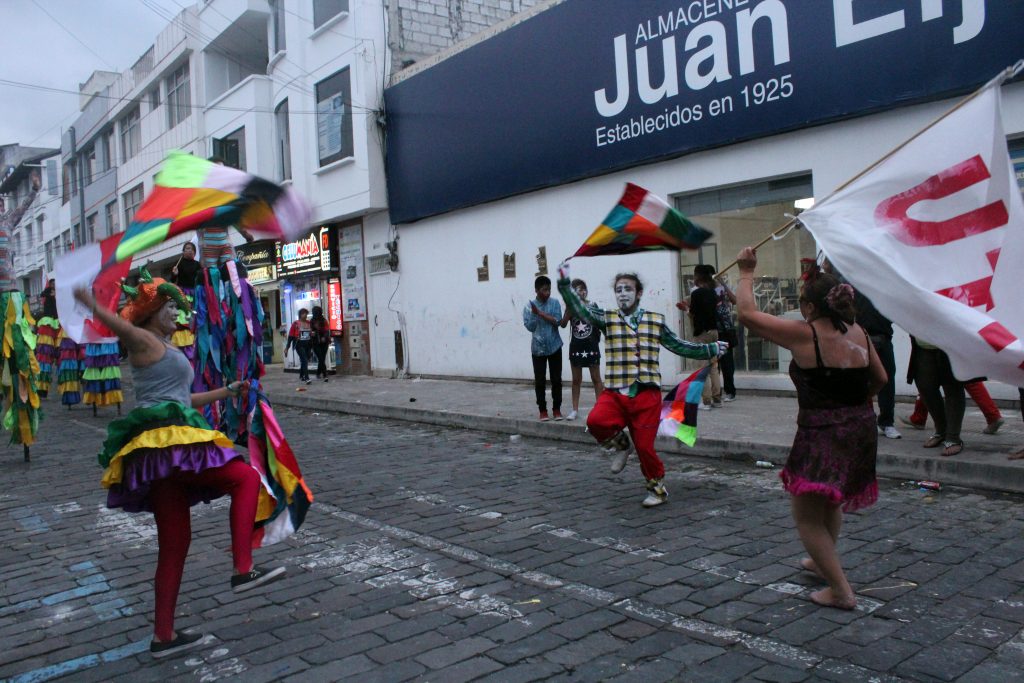 Taller Teatro y Zancos